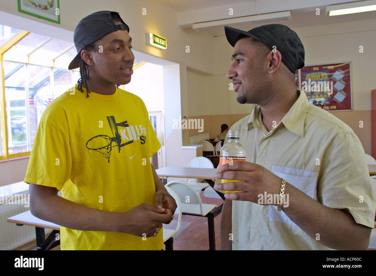 Sixth form boys hi-res stock photography and images - Alamy