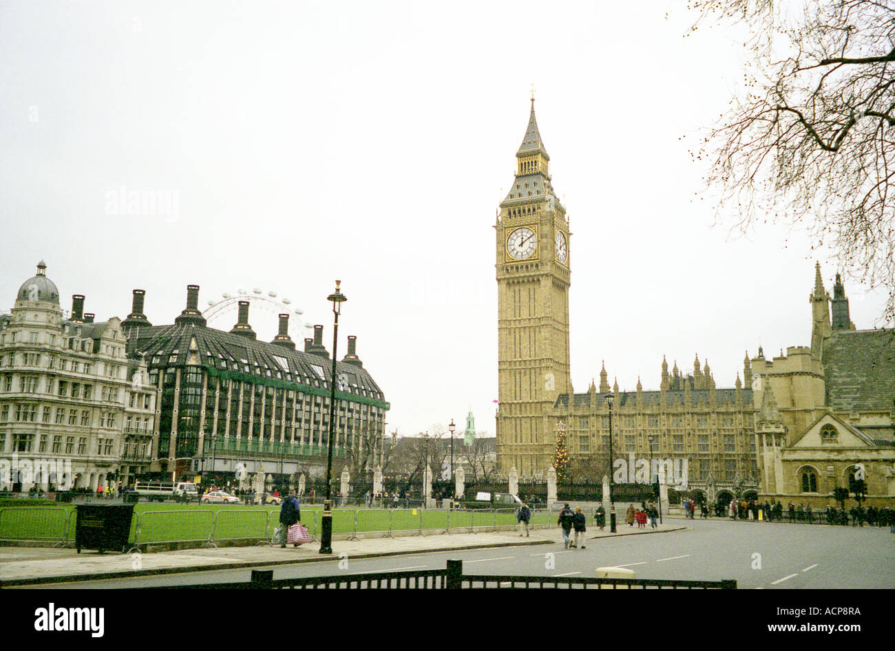London new year's eve 1999 hi-res stock photography and images - Alamy