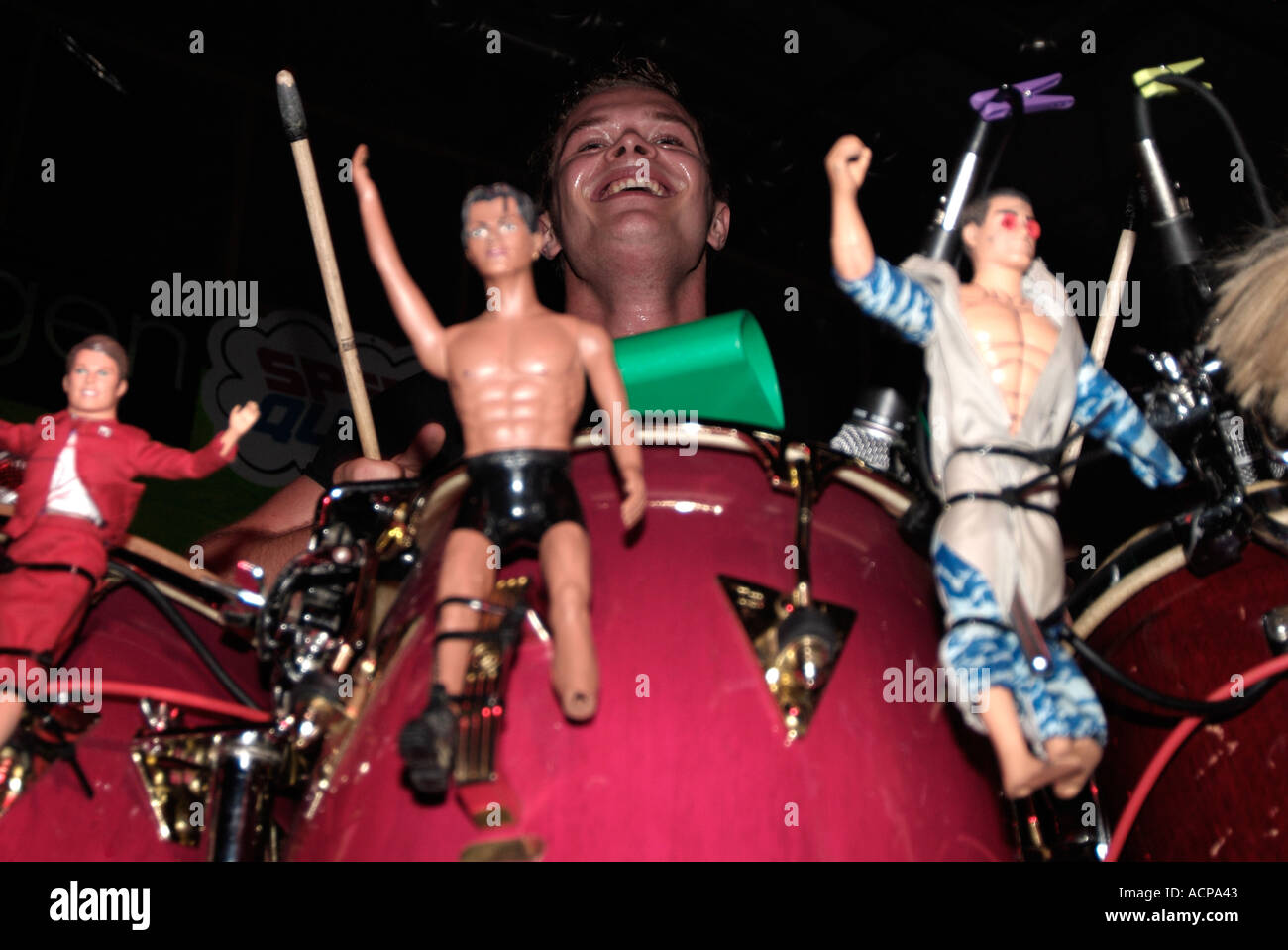 Bongo player hi-res stock photography and images - Alamy