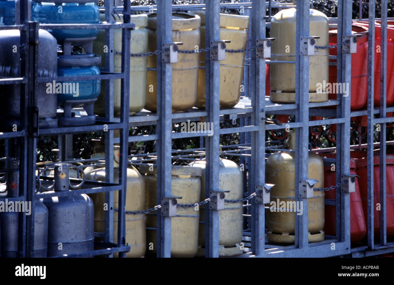 Fire recycling facility hi-res stock photography and images - Alamy