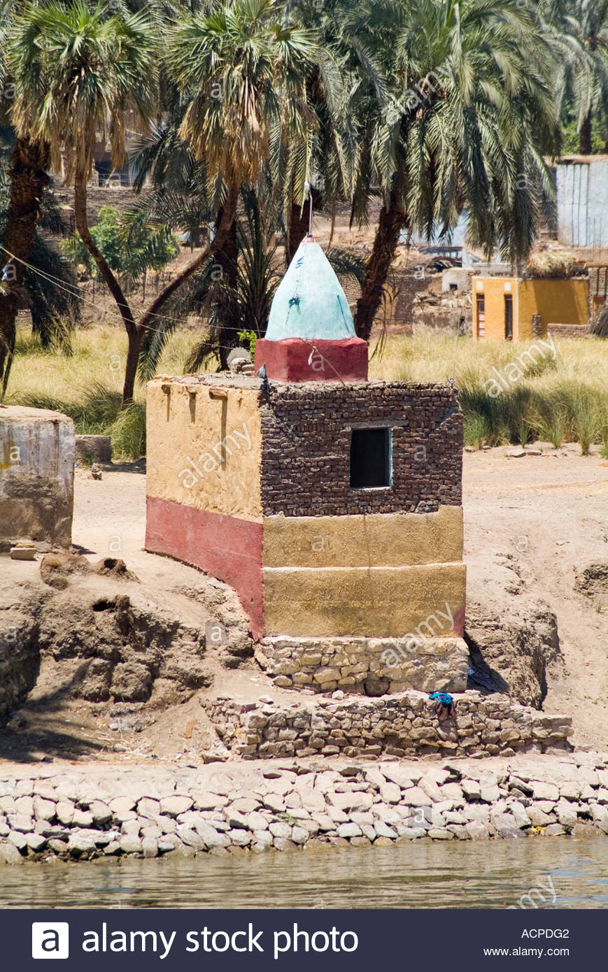 Cone Shape Building Stock Photos & Cone Shape Building Stock Images - Alamy