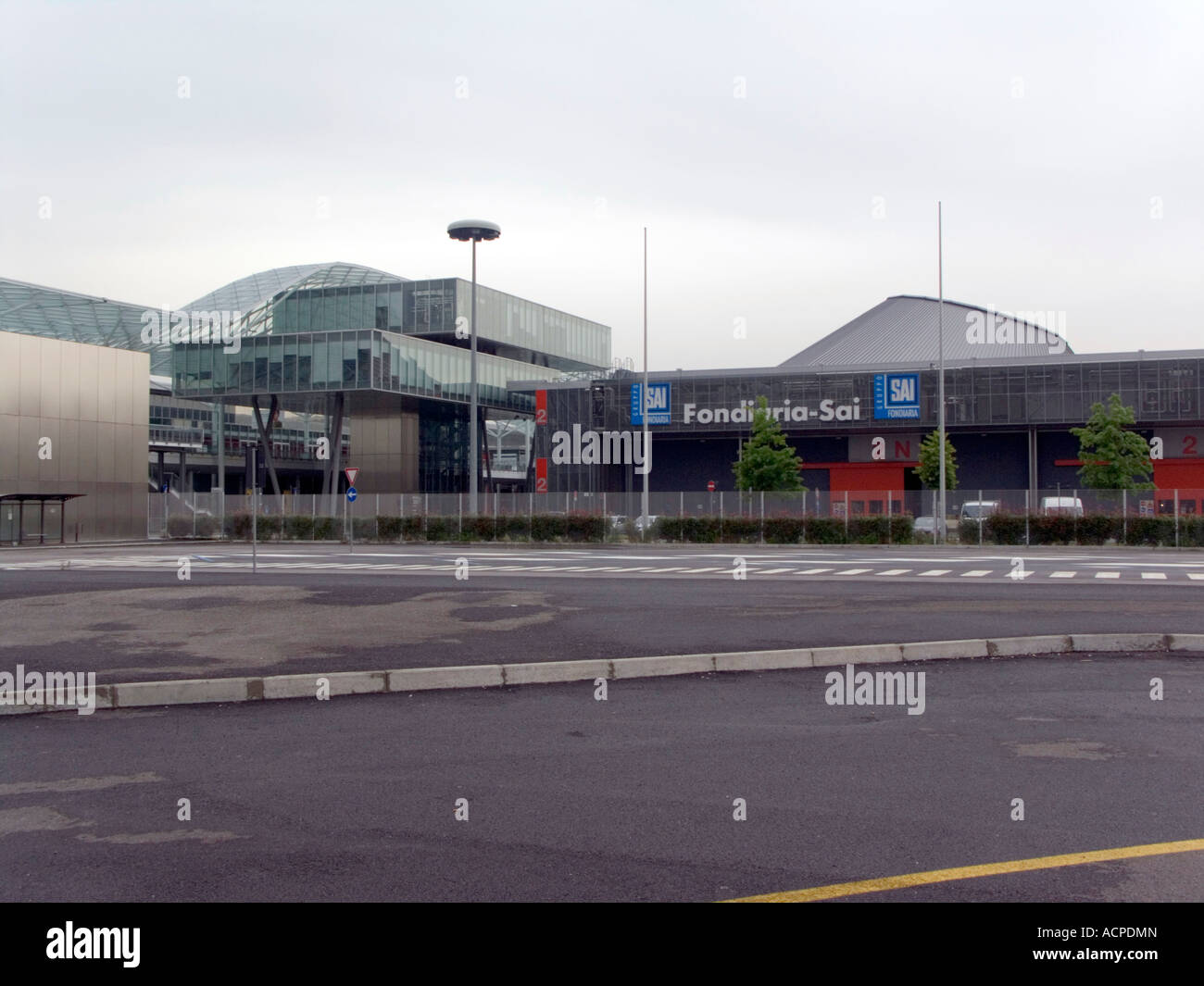 New Fiera Milano Rho Pero projected by architect Massimiliano Fuksas ...
