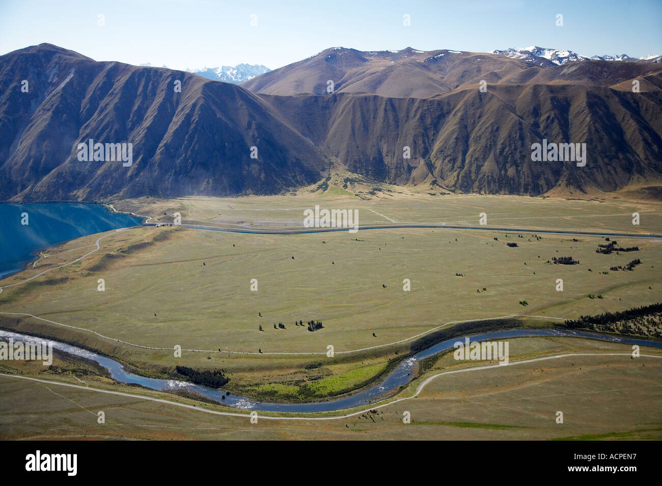Ohau River Lake Ohau and Ben Oahu Mackenzie Country South Canterbury ...