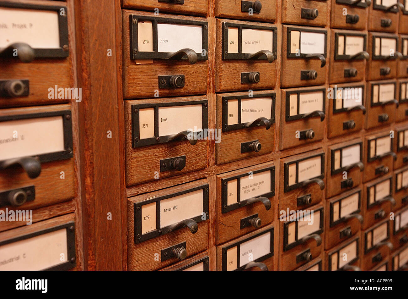 Organizational files hi-res stock photography and images - Alamy