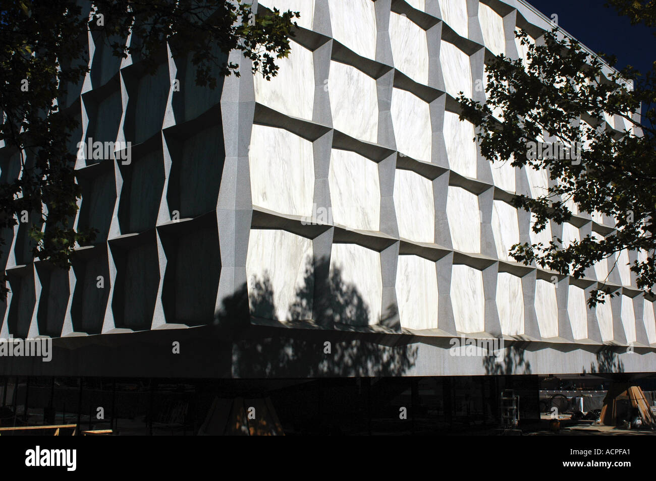 Beinecke library hi-res stock photography and images - Alamy