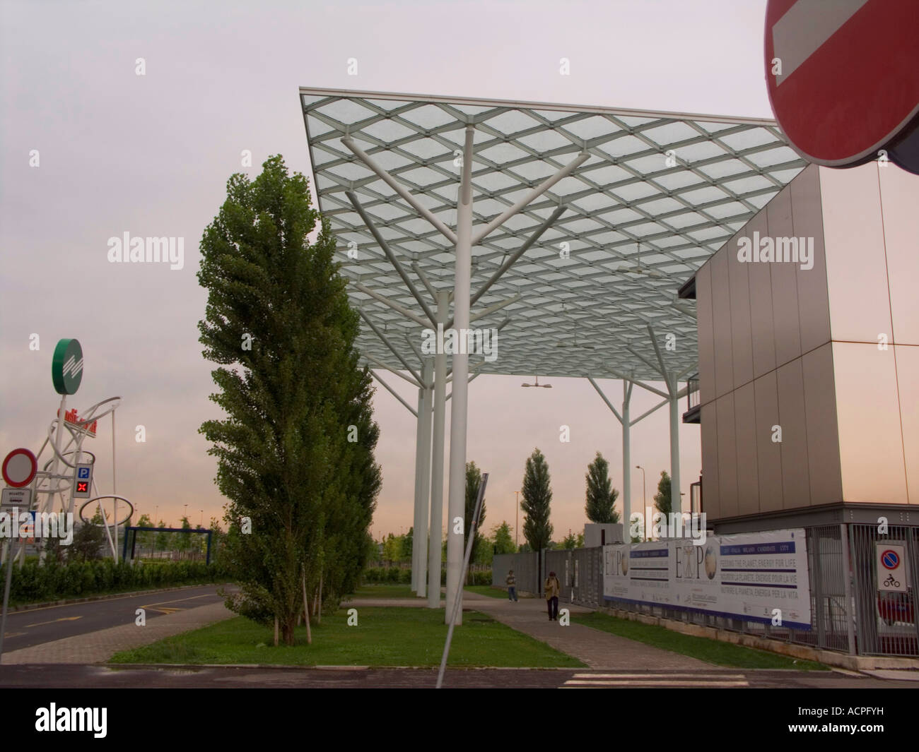 New Fiera Milano Rho Pero projected by architect Massimiliano Fuksas ...