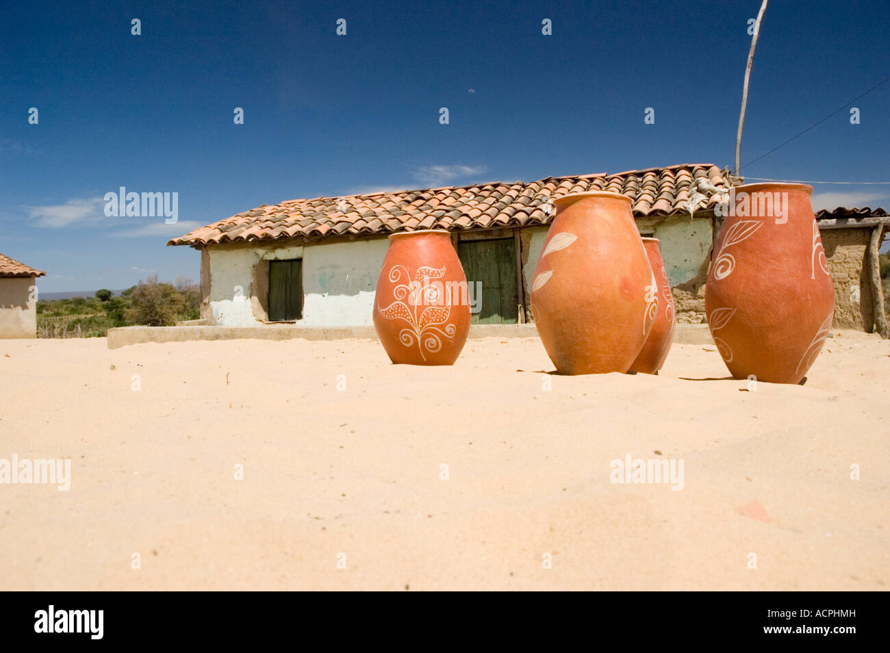 Clay water jars, Passagem, Bahia, Brazil Stock Photo - Alamy