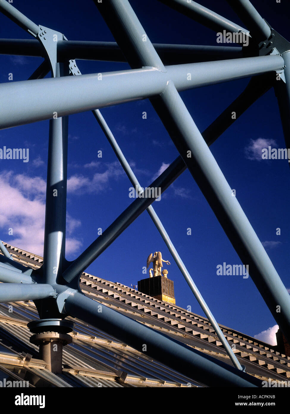 Alexandra building hi-res stock photography and images - Alamy