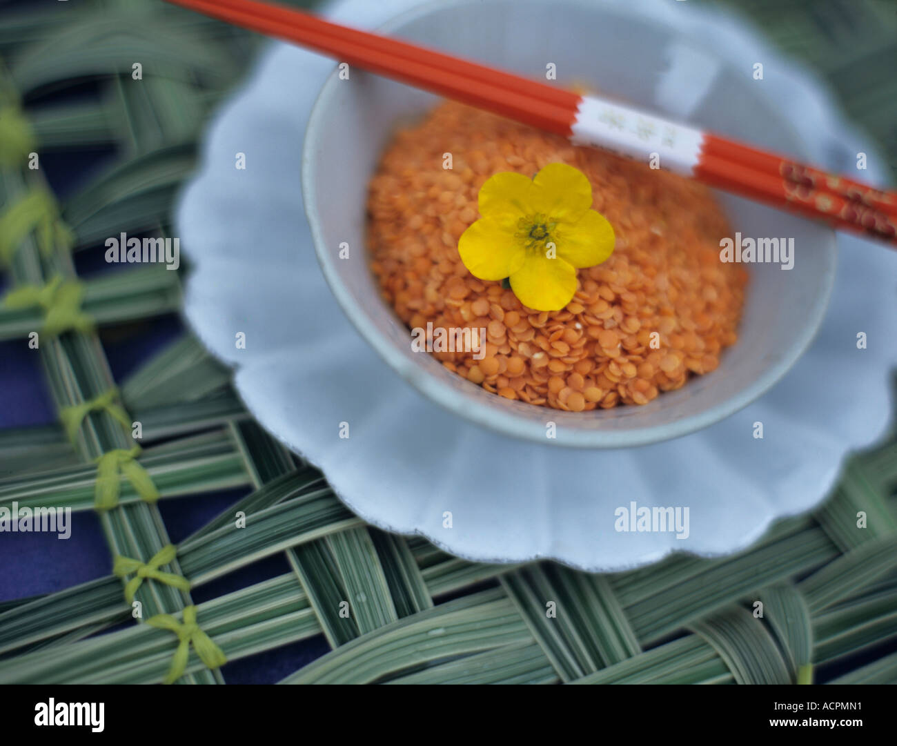 Red lentis hi-res stock photography and images - Alamy