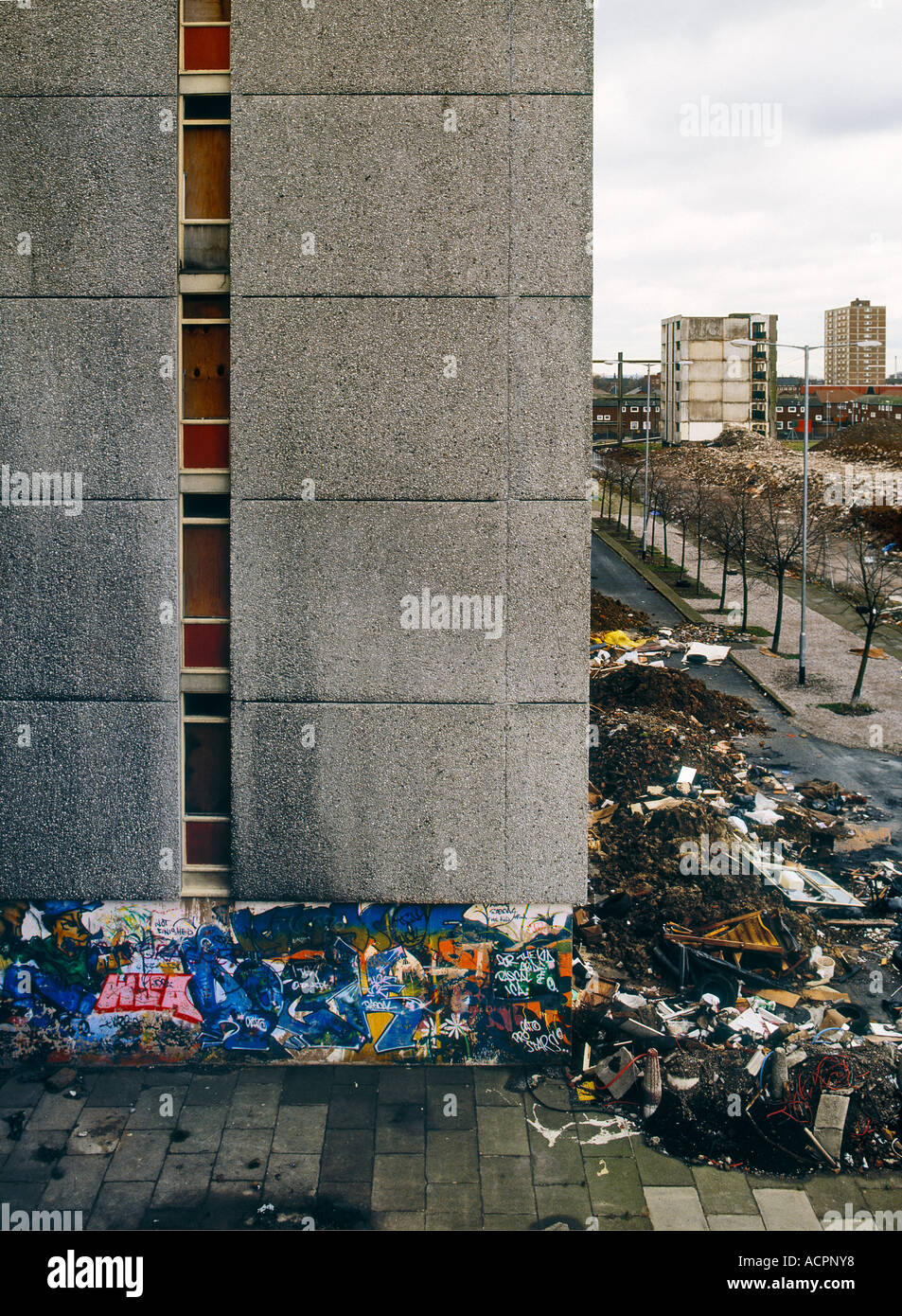 Derelict tower block at Moss Side Hulme Manchester Stock Photo - Alamy