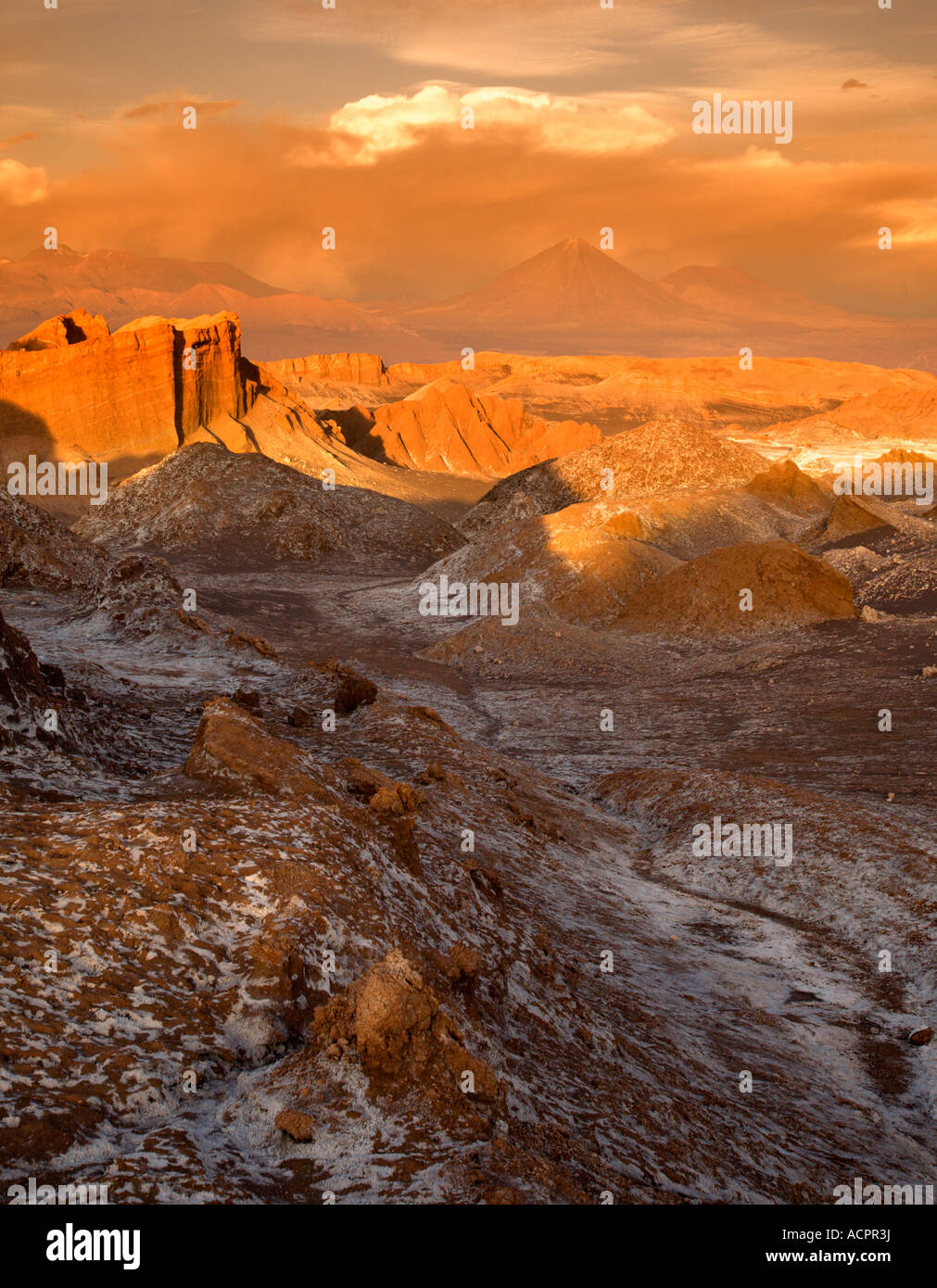 Valley of the Moon, Atacama Desert, Chile Stock Photo - Alamy