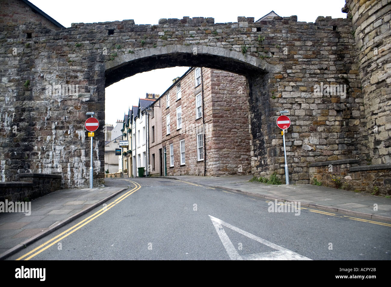 Clock bridge in Caernarfon, North Wales Stock Photo - Alamy