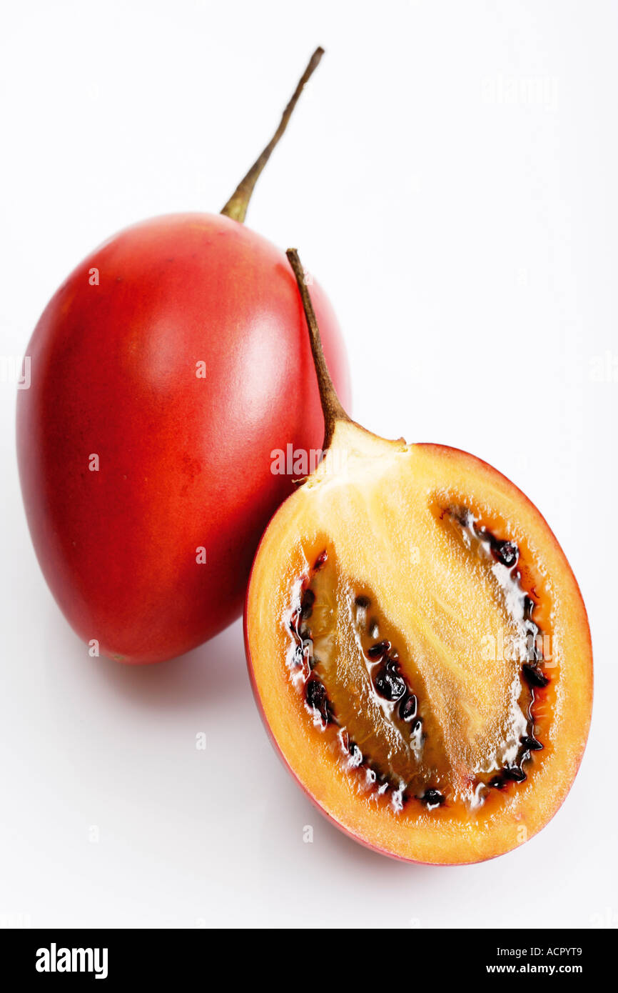 Tree tomato cyphomandra betacea hi-res stock photography and images - Alamy