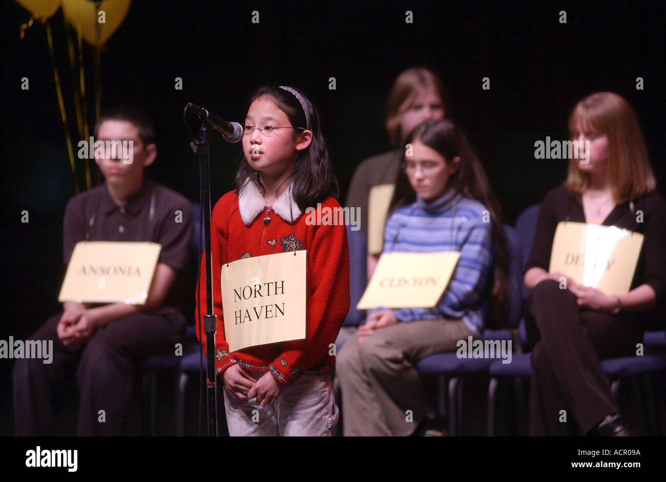 Spelling bee hi-res stock photography and images - Alamy