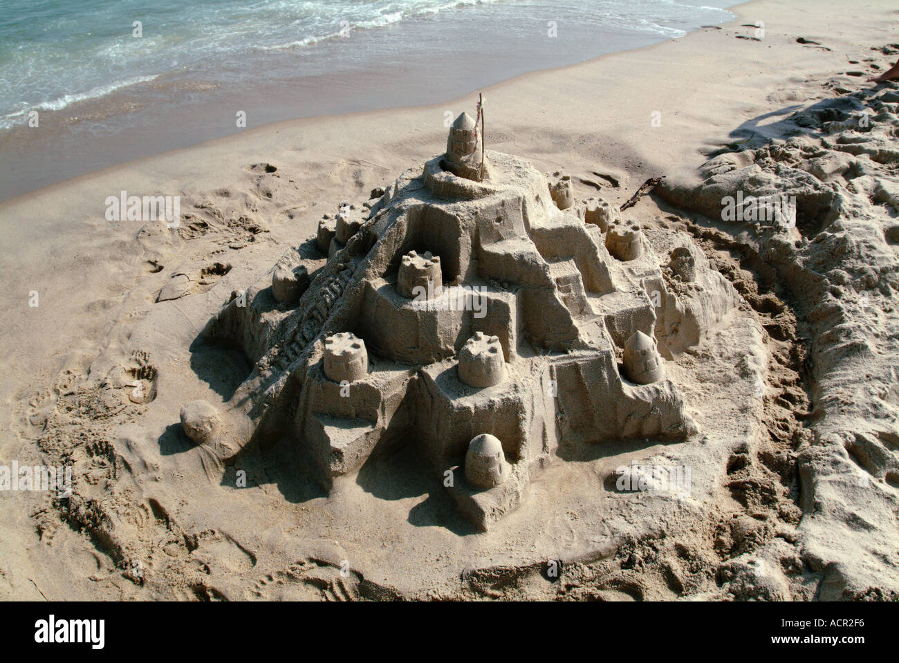 Sand castle hi-res stock photography and images - Alamy
