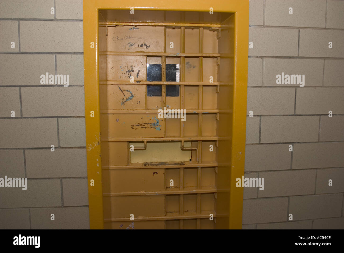 Segregation cell prison hi-res stock photography and images - Alamy