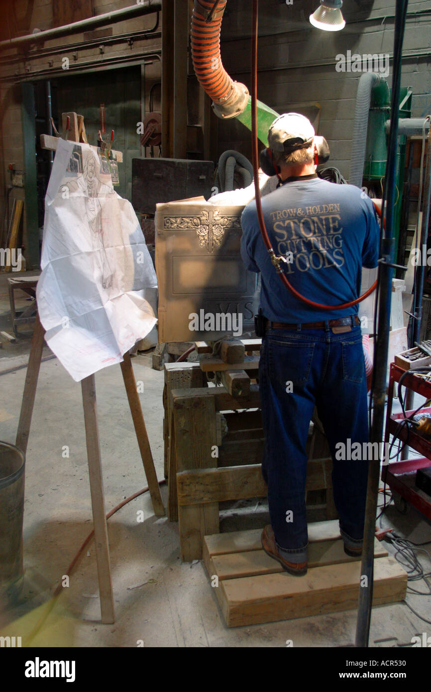 Rock of Ages Manufacturing Facility Sculptor Granite Quarry Barre ...