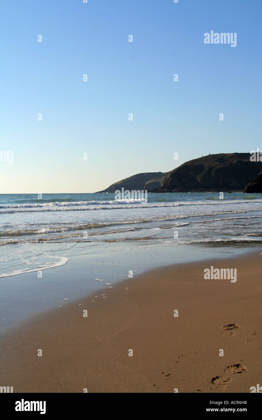 Footsteps on the Hidden Beach at Lydstep Stock Photo - Alamy