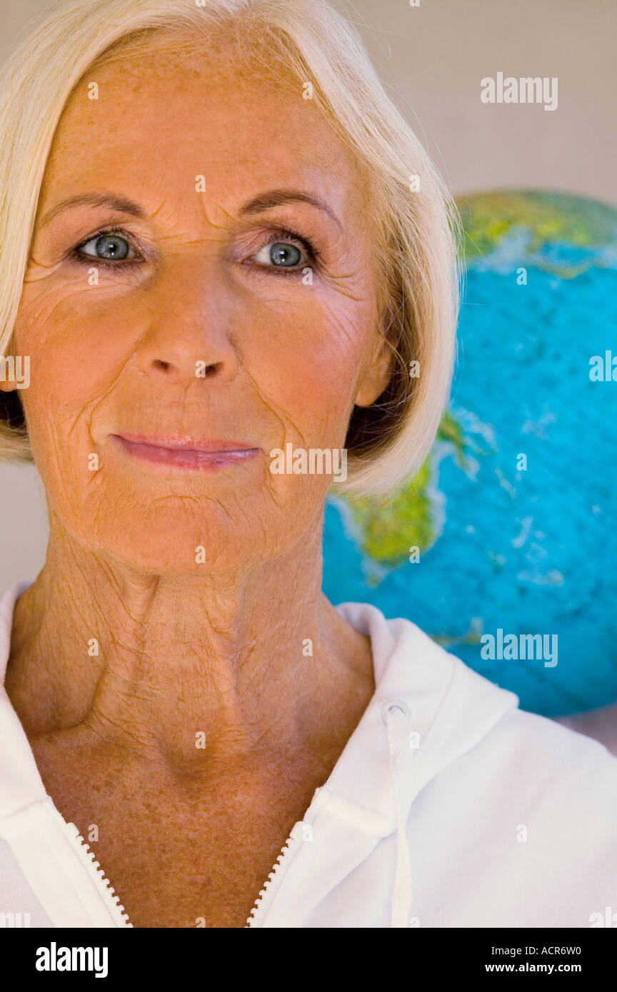 Senior woman, close-up, portrait Stock Photo - Alamy Senior woman, close-up, portrait Stock Photo - Alamy