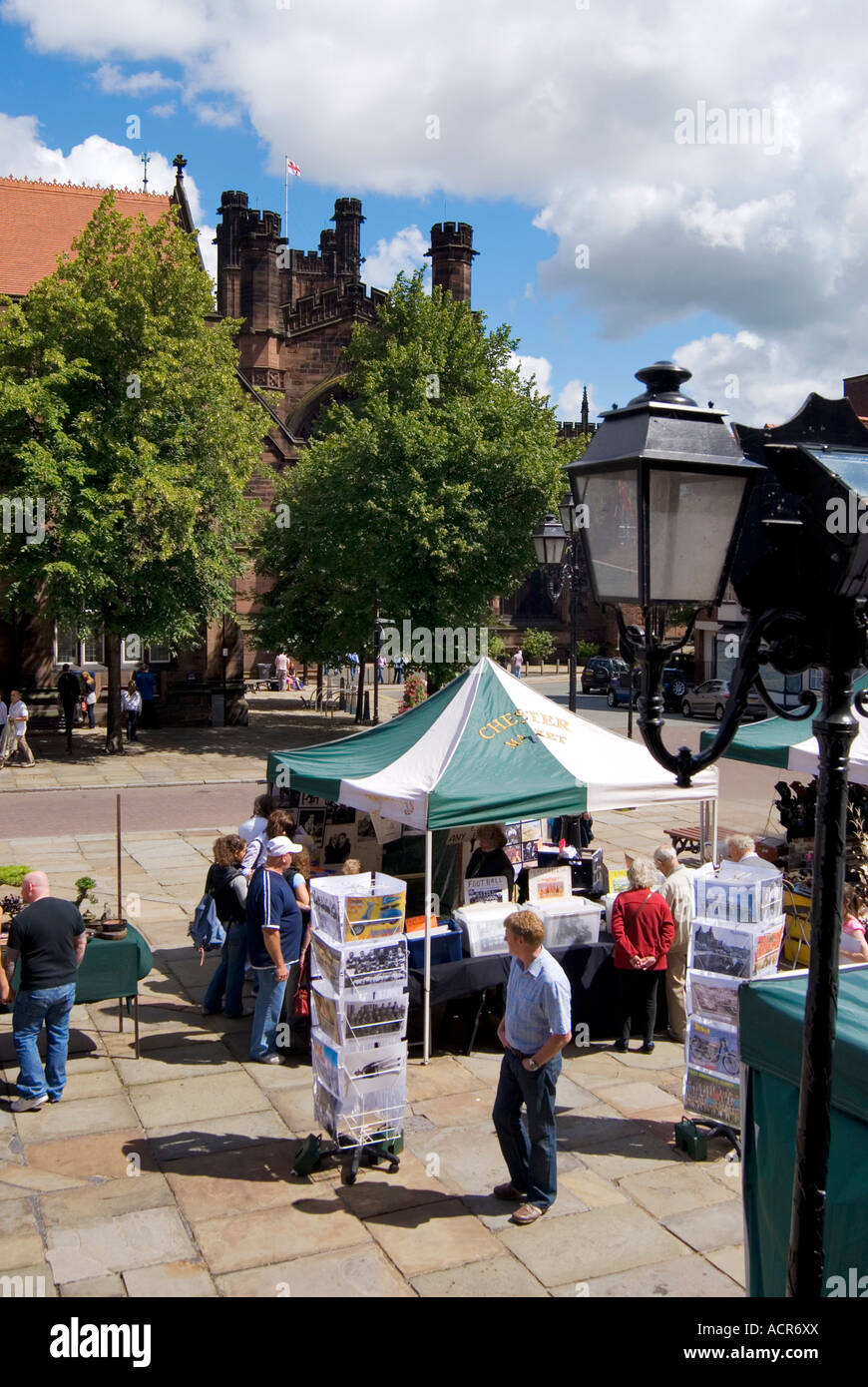 Chester Sunday Market in the historic walled city of Chester, the ...