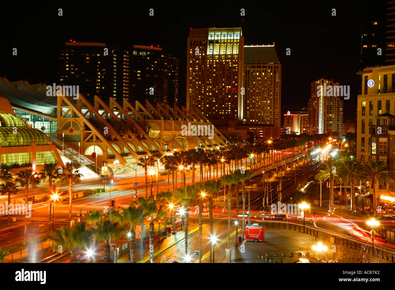 The San Diego Convention Center and the Gaslamp District downtown San ...