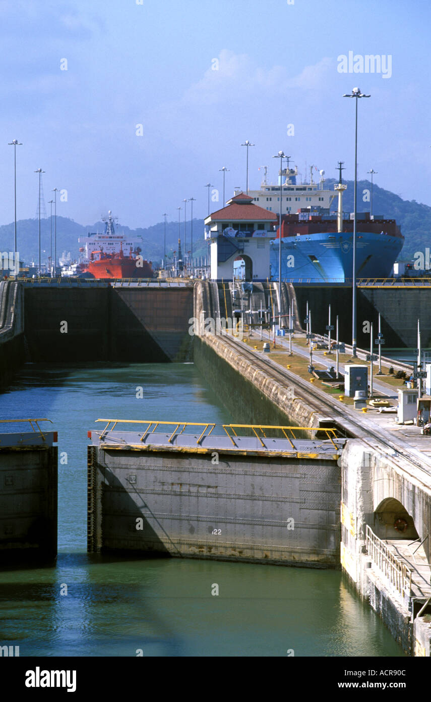 Cargo ships approach lock gates hi-res stock photography and images - Alamy