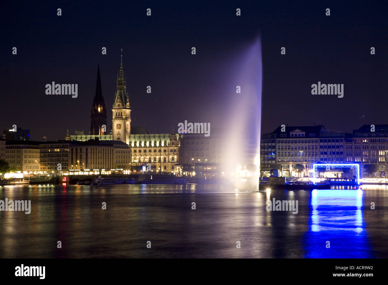 Jungfernstieg, Binnenalster, Hamburg, Germany Stock Photo - Alamy