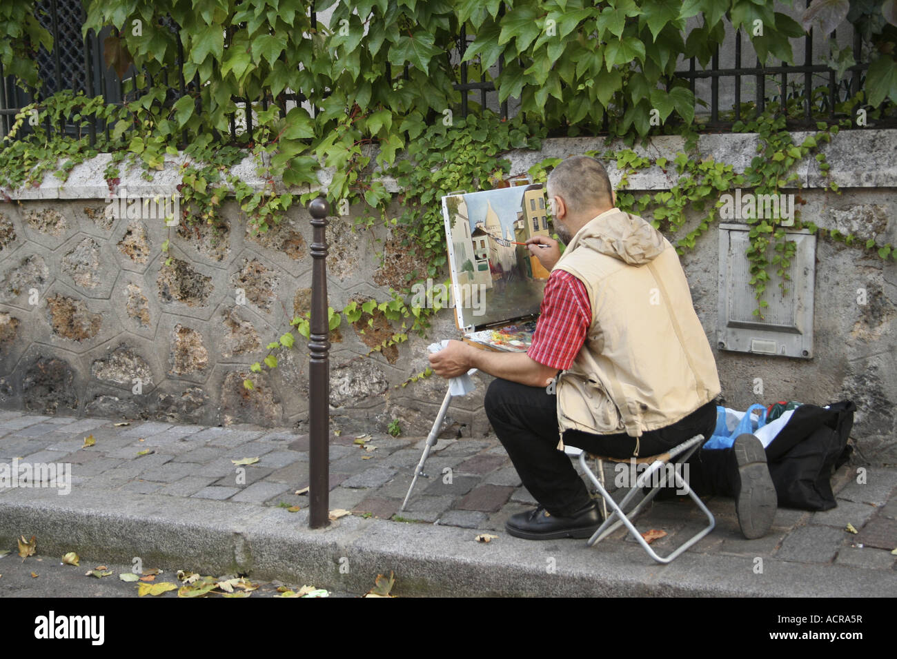 Artist at work in Paris France Stock Photo - Alamy