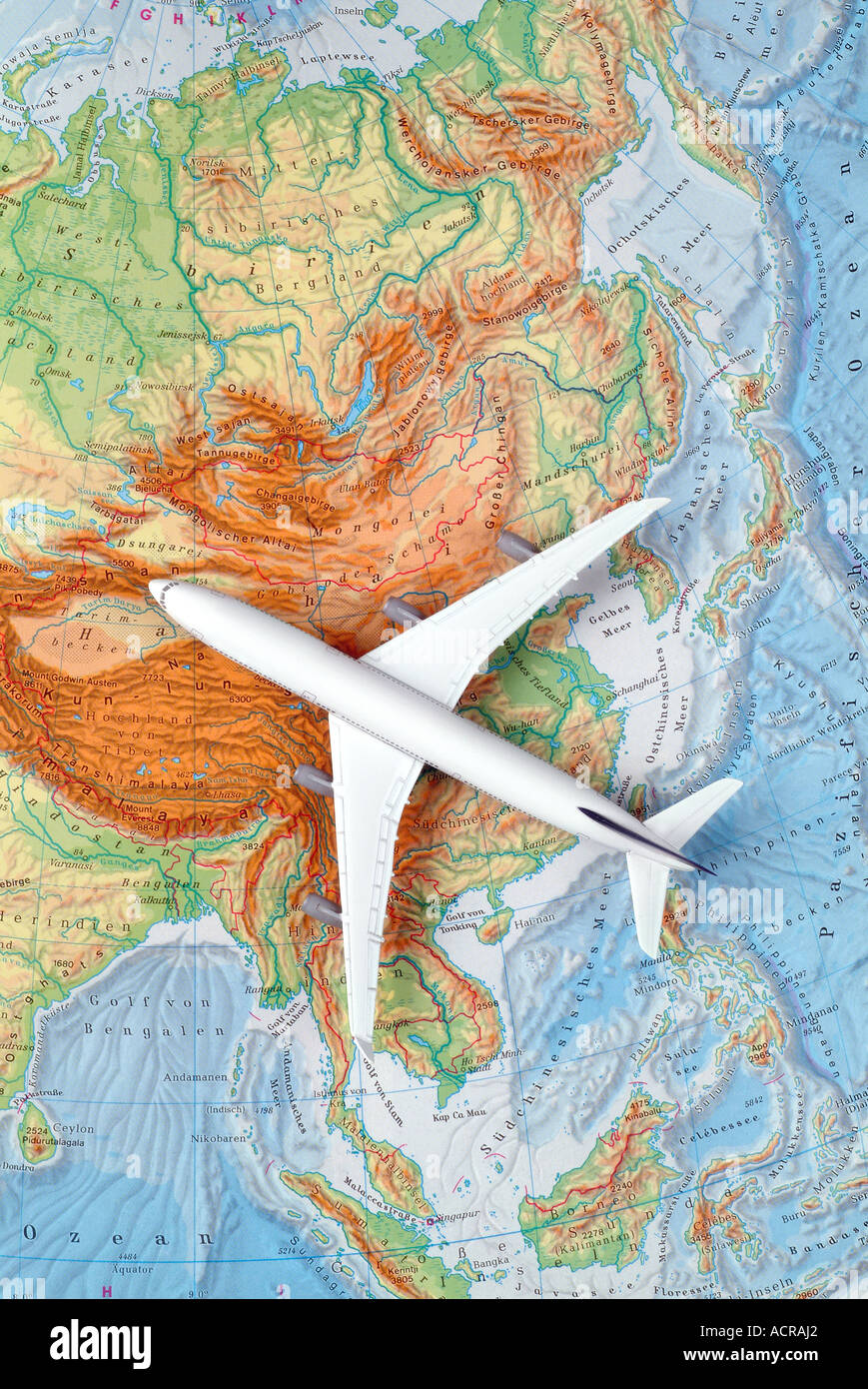 airplane on a map of asia Flugzeug auf einer Karte von Asien China ...