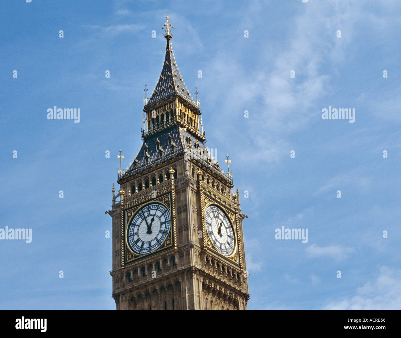 Westminster clock on st stephens tower hi-res stock photography and ...