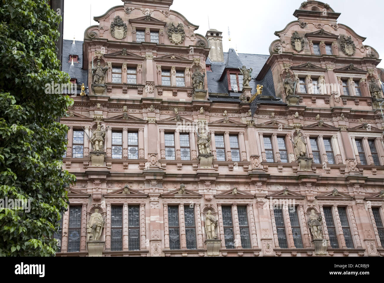 Schloss (Castle), Castle Courtyard, Heidelberg, Germany Stock Photo - Alamy