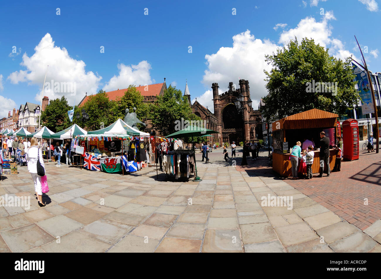 Chester Sunday Market in the historic walled city of Chester, the ...