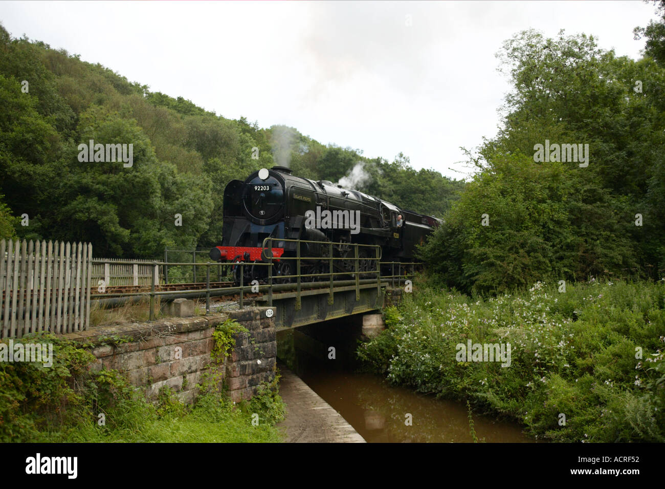 Churnet valley railway hi-res stock photography and images - Alamy
