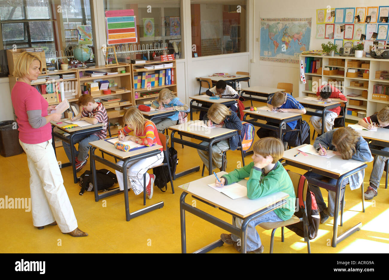 Students in classroom of primary school Stock Photo - Alamy