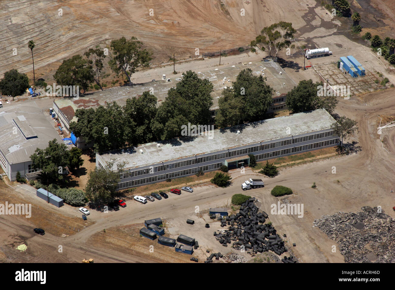 old hughes aircraft factory Stock Photo - Alamy