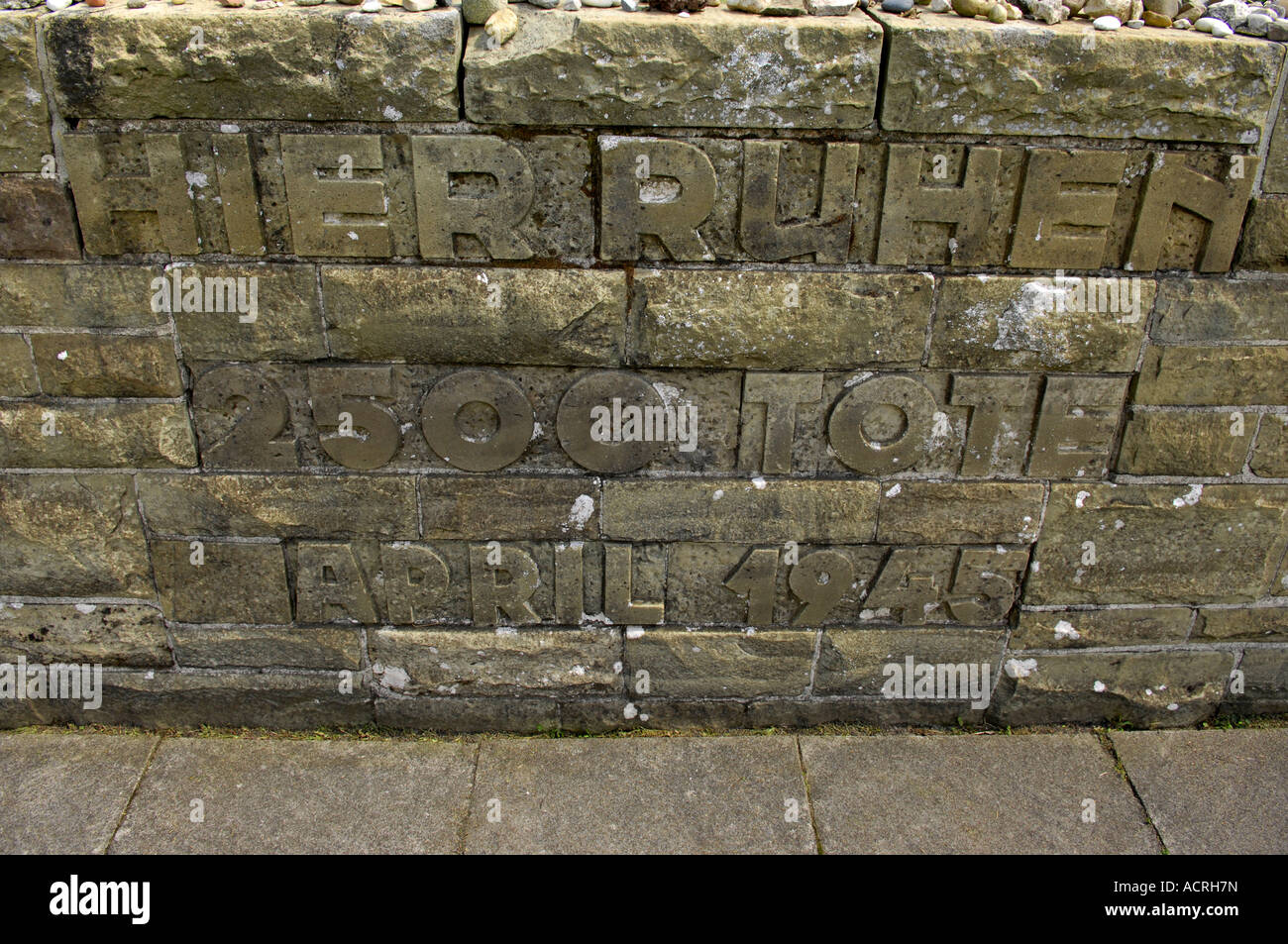 Bergen belsen mass grave hi-res stock photography and images - Alamy
