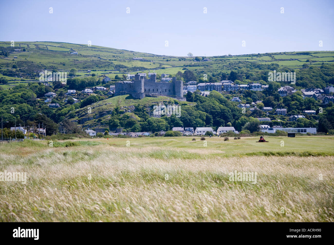 Harlech Castle Beach High Resolution Stock Photography and Images - Alamy