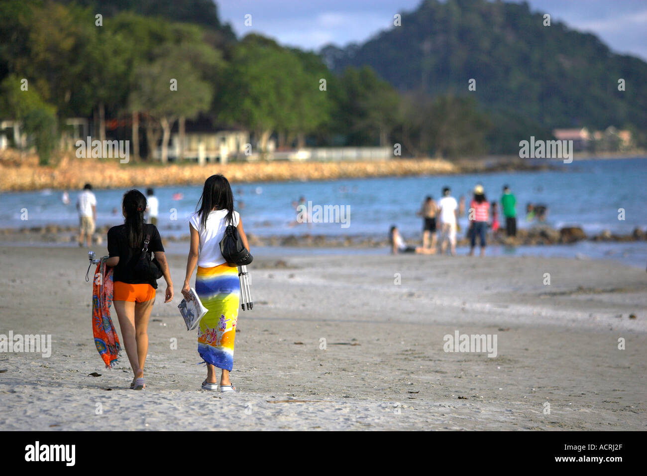 Colourful Sarongs Stock Photos & Colourful Sarongs Stock Images - Alamy