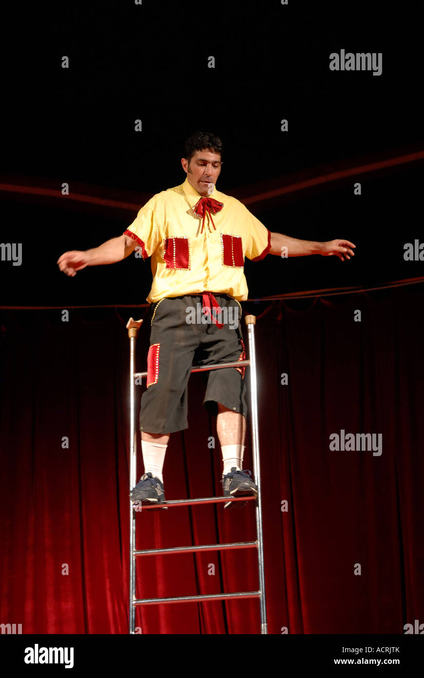 Strong man circus hi-res stock photography and images - Alamy