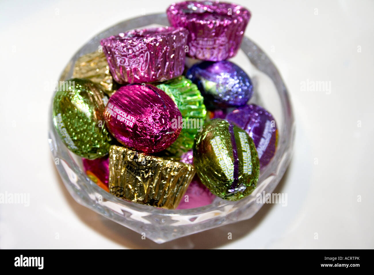 Foil wrapped chocolates hi-res stock photography and images - Alamy