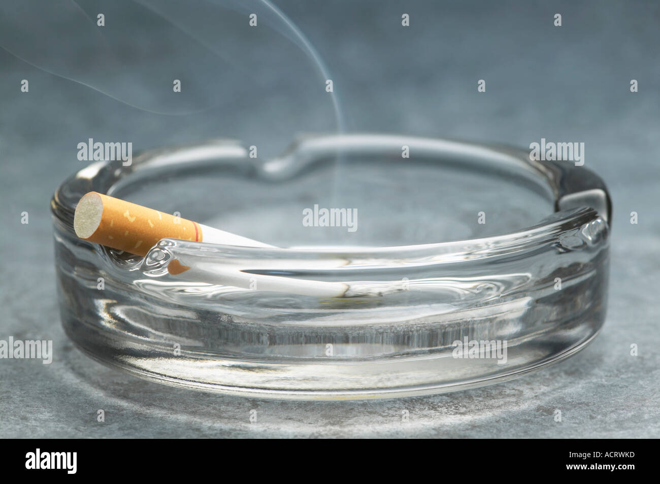 Extinguish Cigarette High Resolution Stock Photography and Images - Alamy