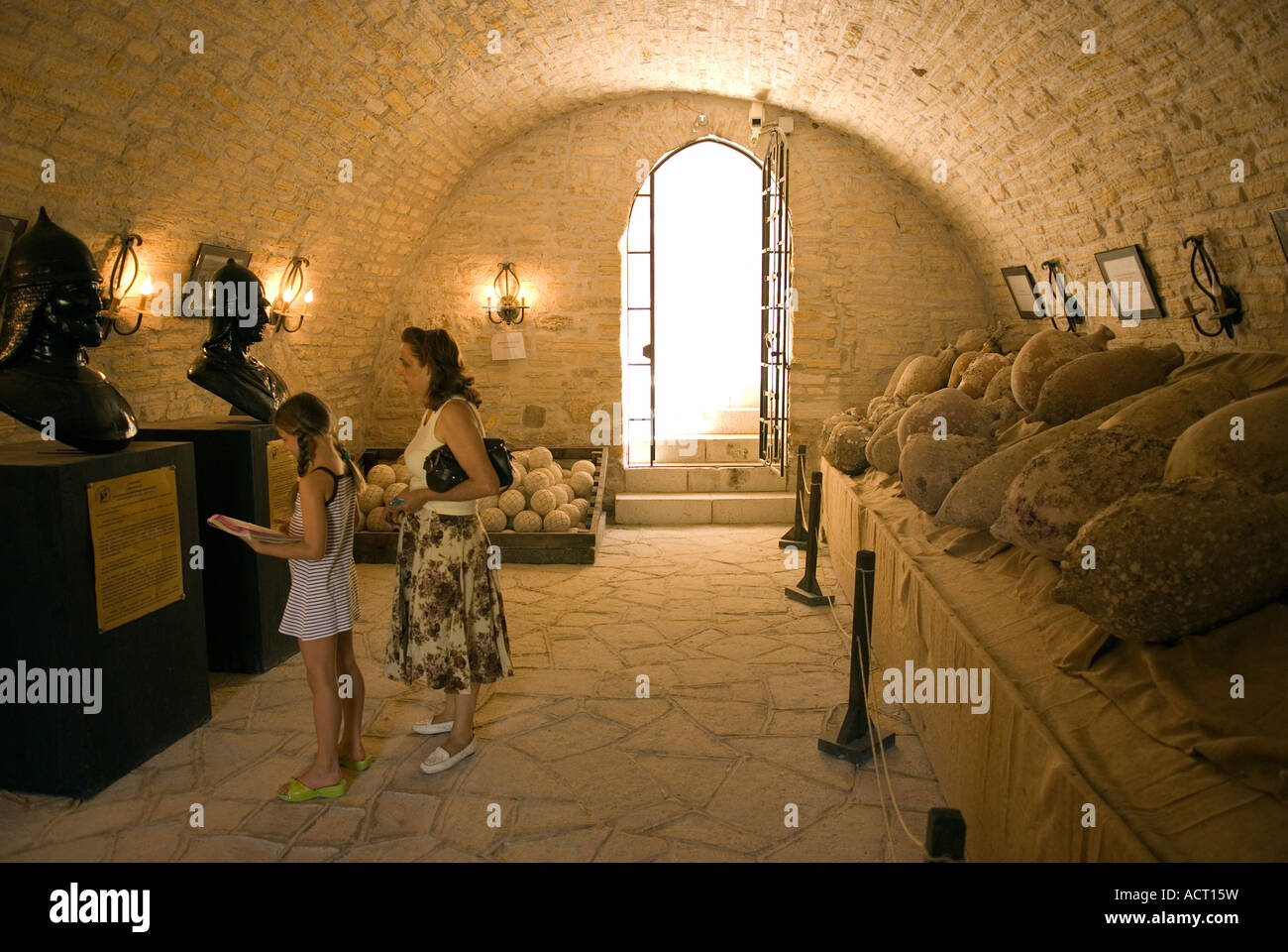 Cesme visiting amphora hi-res stock photography and images - Alamy