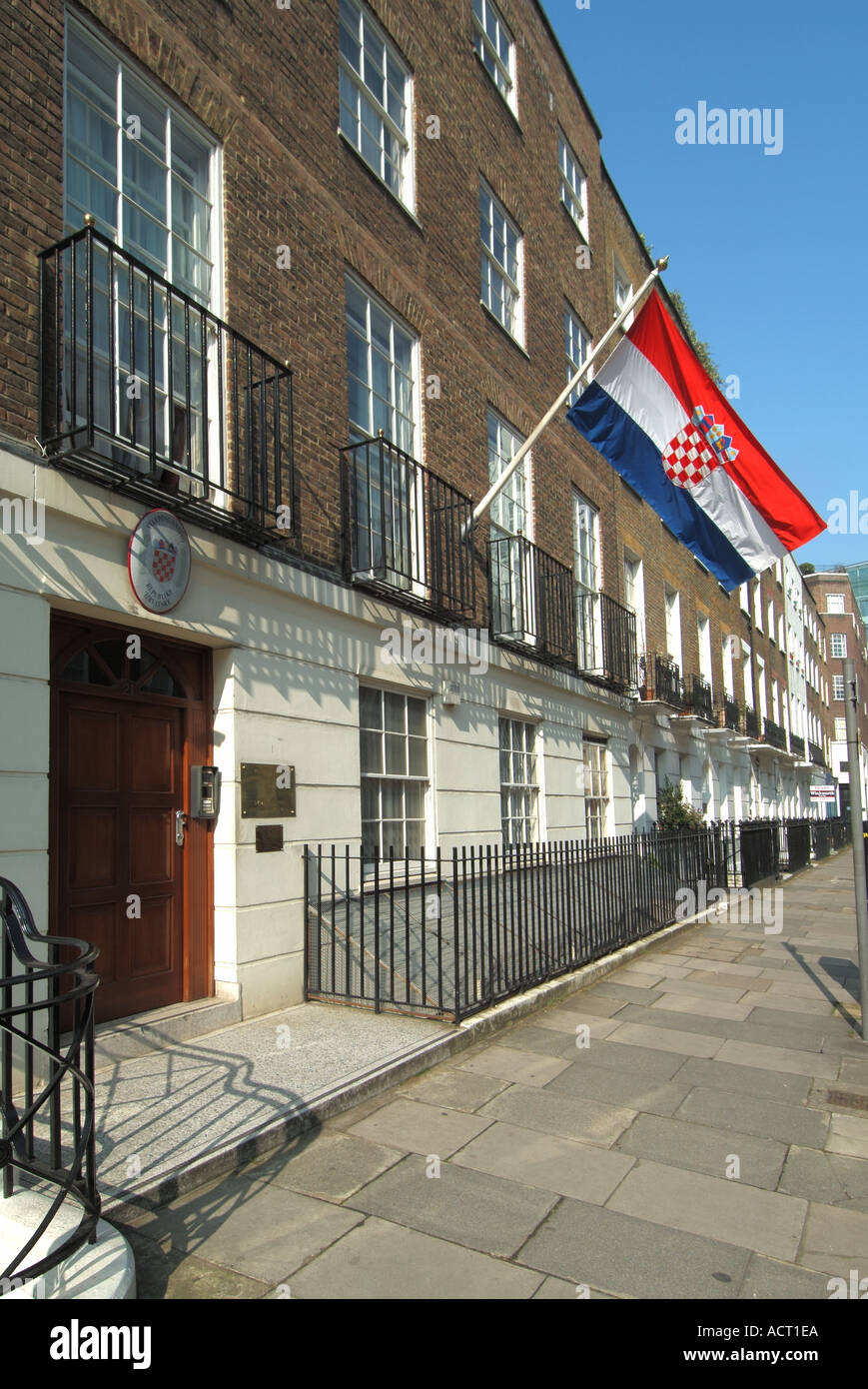 Embassy of the Republic of Croatia entrance with flag Stock Photo - Alamy