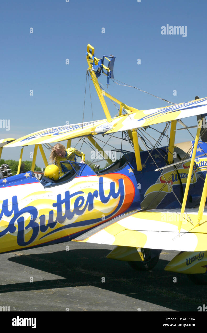 Utterly butterly team hi-res stock photography and images - Alamy
