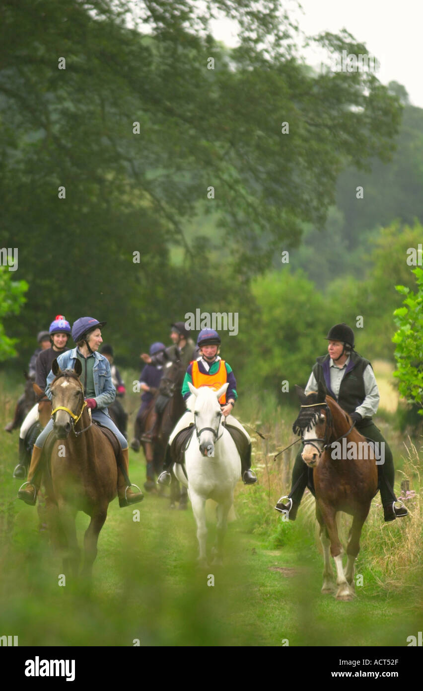 HORSE RIDING ON THE RIDGEWAY RIDE RIDERS NEAR THE VILLAGE OF RAMSBURY ...
