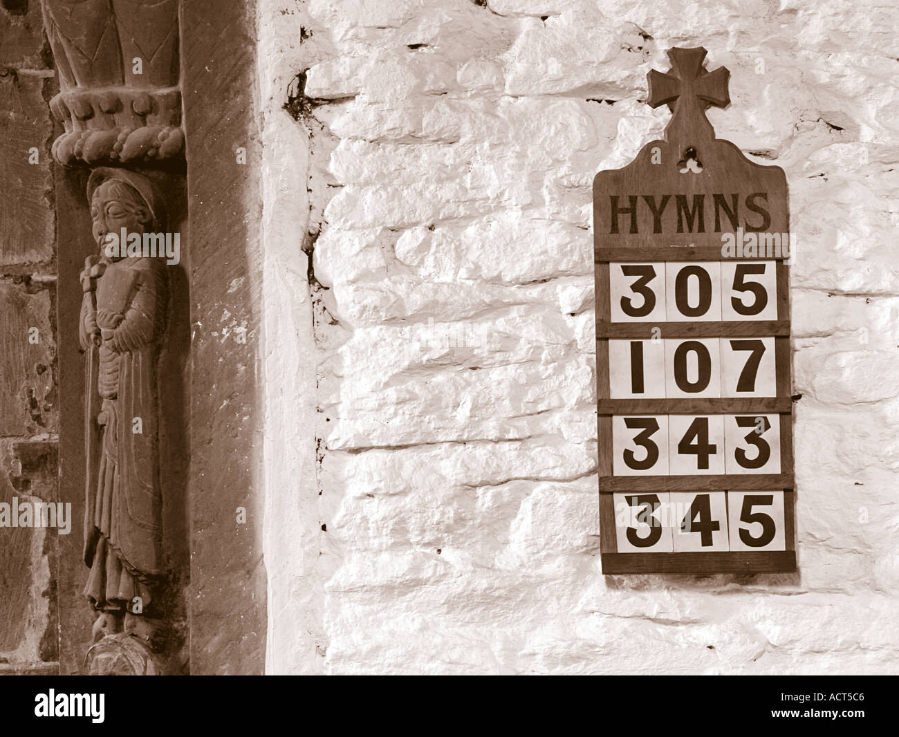 Hymn board numbers church hi-res stock photography and images - Alamy