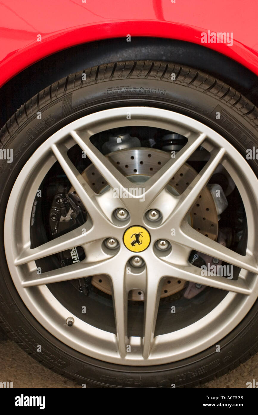 Ferrari 430 road car 5 spoke alloy wheel F F430 Stock Photo - Alamy