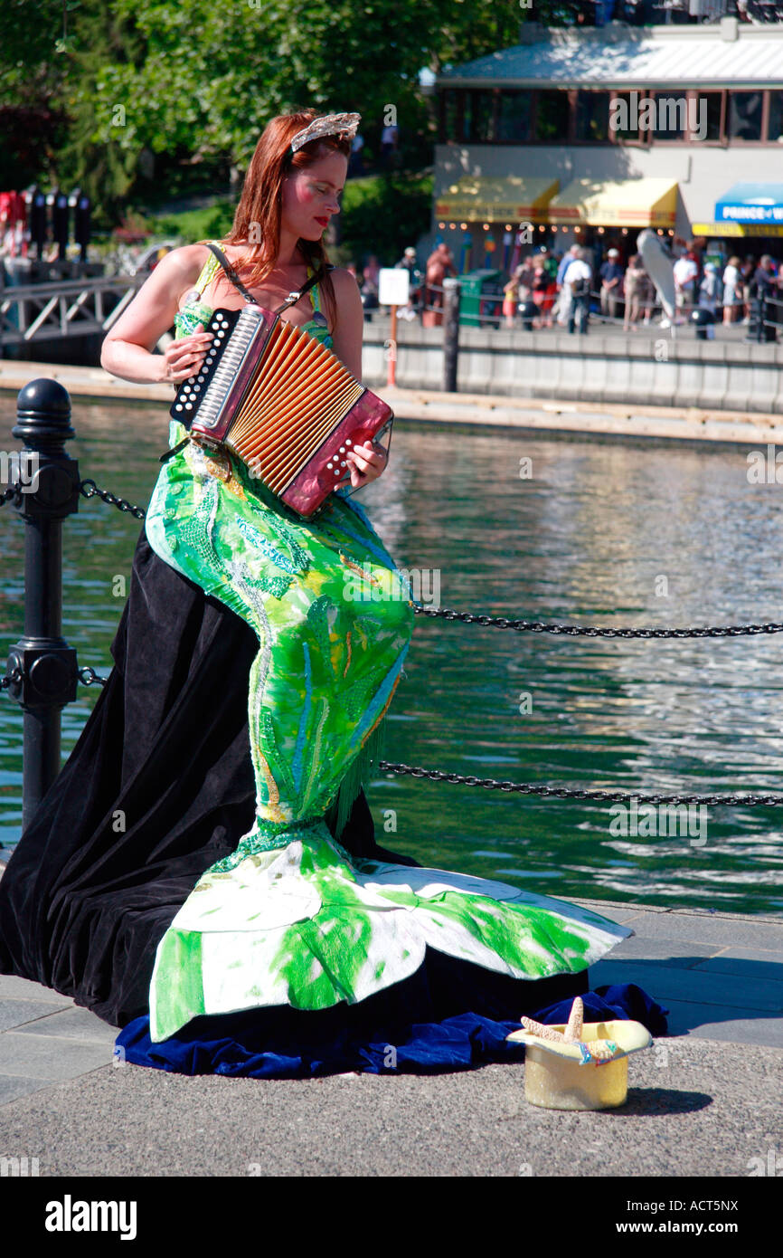 Mermaid performer hi-res stock photography and images - Alamy