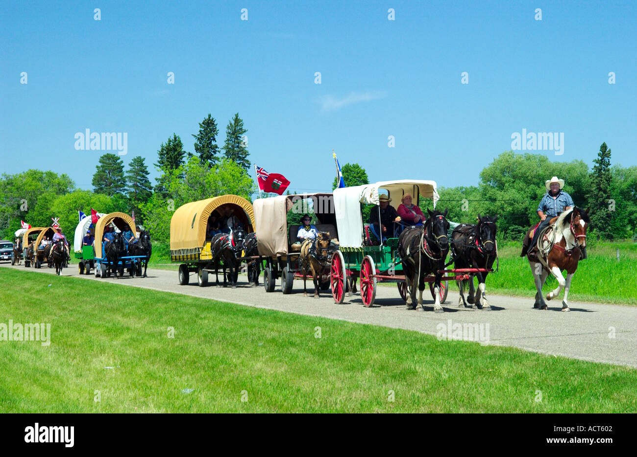 Red river ox cart hi-res stock photography and images - Alamy