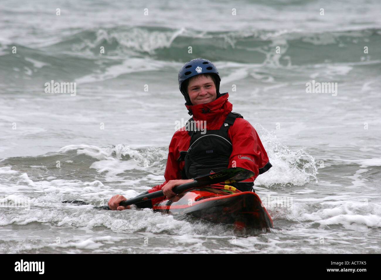 Mega waves hi-res stock photography and images - Alamy